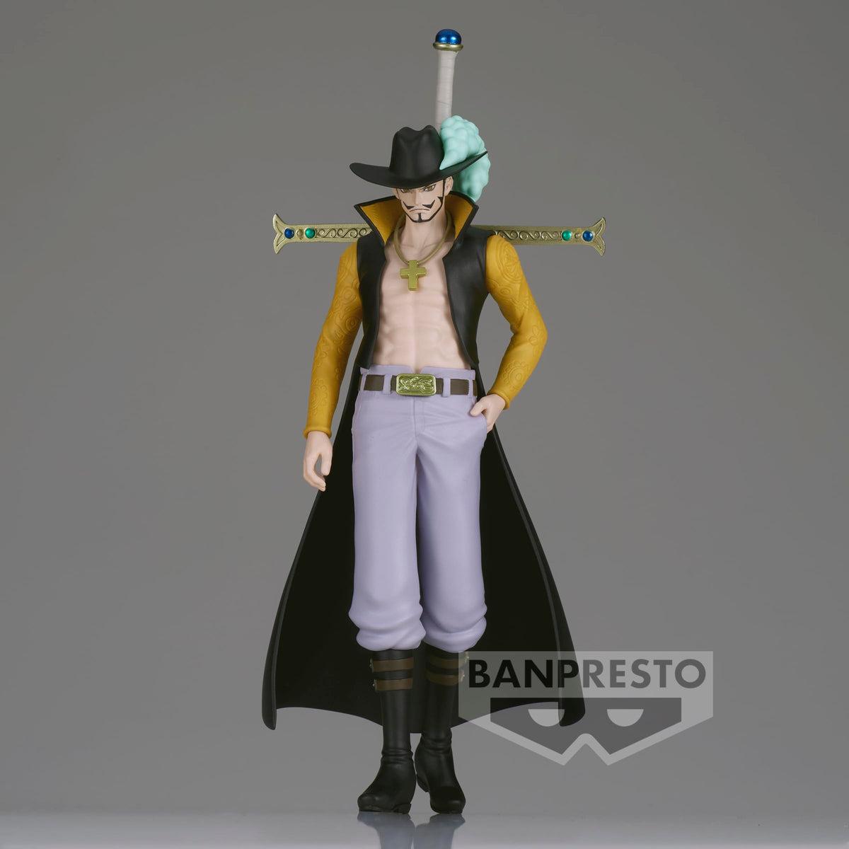 Banpresto - One Piece - Dracule Mihawk, Bandai Spirits The Shukko Figu ...